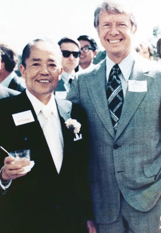 1974年〜 昭和49年 世界に羽ばたくYKK | アルバムからひもとくYKK | YKK株式会社