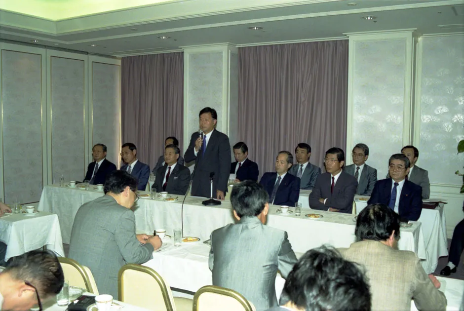 1983年〜 昭和58年 企業理念の革新とYKK APの発足 | アルバムからひもとくYKK | YKK株式会社