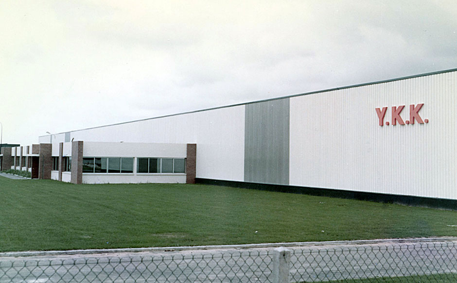 アルバムからひもとくYKK | YKK株式会社